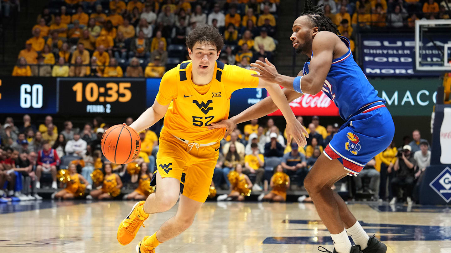 Internet Reacts As WVU Shocks College Basketball World With Kansas ...